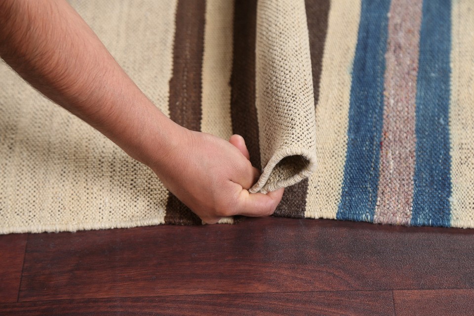 Natural Dye Earth-Tone Kilim Area Rug 5x6 Ft Hand Woven Wool Carpet ...