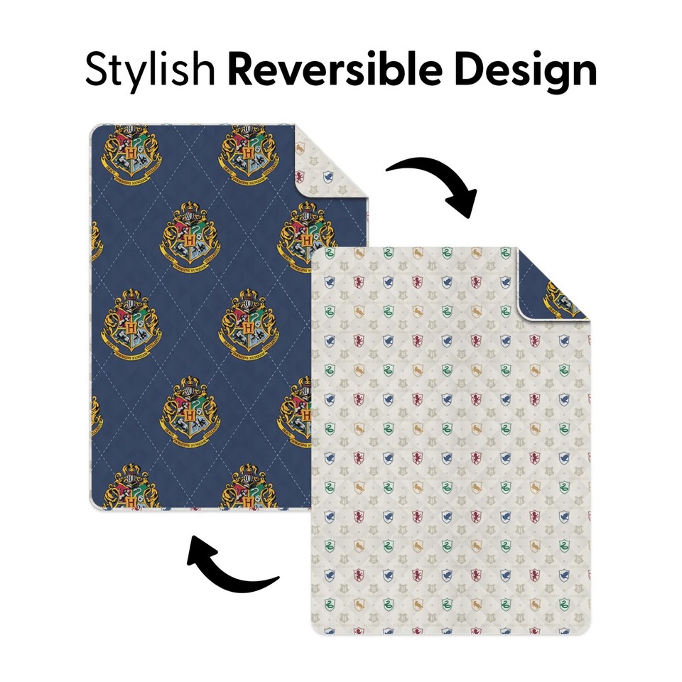 Harry Potter Preppy Crest Reversible Twin/Full Quilted Blanket ...