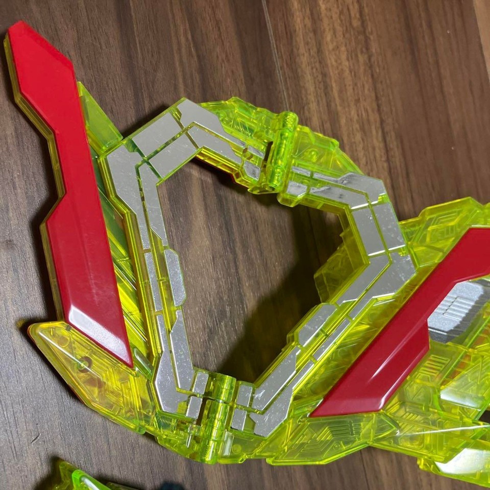 Kamen Rider Zero-One DX Zero-Two Progrise Key & Zero-Two Driver Unit ...