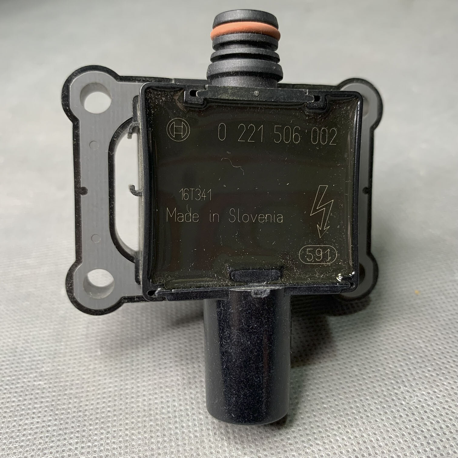 For Mercedes-Benz 300CE C230 E320 SL320 0221506002 Bosch GENUINE ...