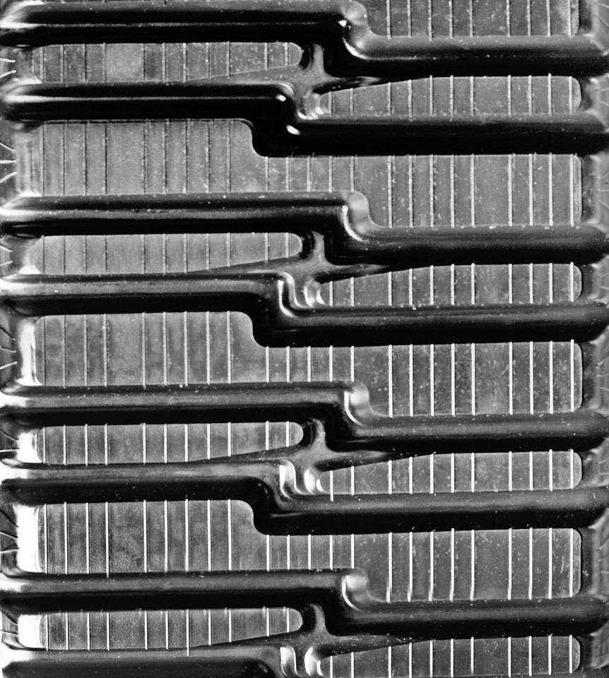 Fits CAT 297C - (1-Track) 18" TNT Multi-Bar Rubber Track ASV PT100/RT75 ...