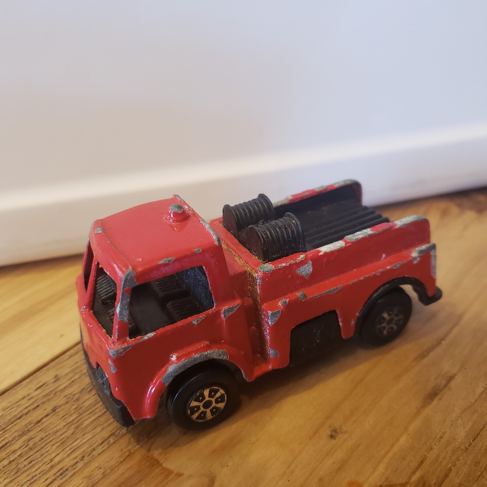 VINTAGE TOOTSIE TOY PUMPER FIRE TRUCK DIE CAST METAL RED About 2 1/2 ...