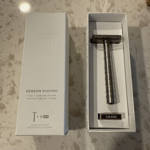 Henson Shaving Ti22 Titanium Safety Razor Medium 5 Blades Included ...