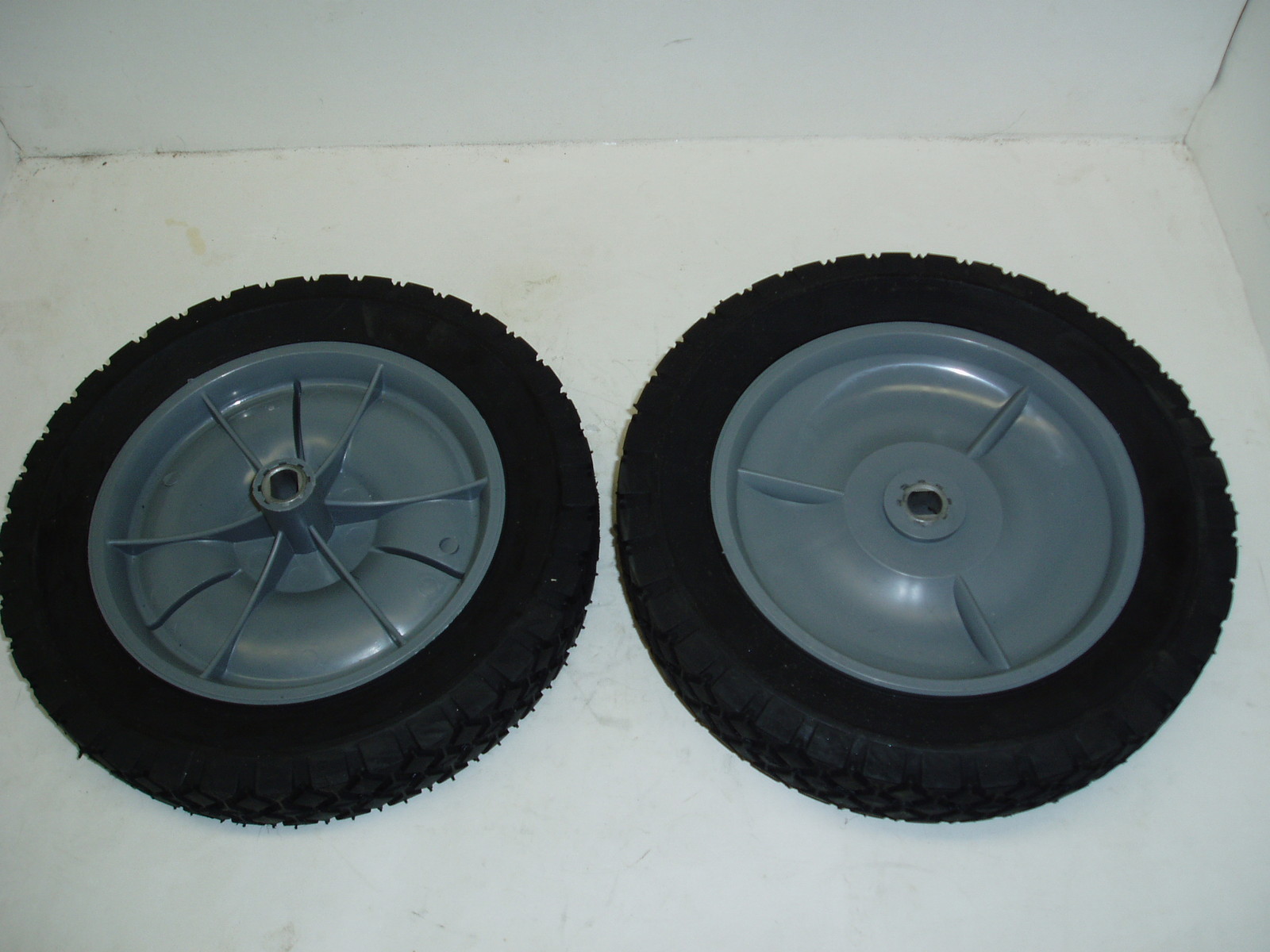 4 PK.-SNAPPER Front & Rear WHEELS 7035740,35740,2-2374,7022374,7035727 ...