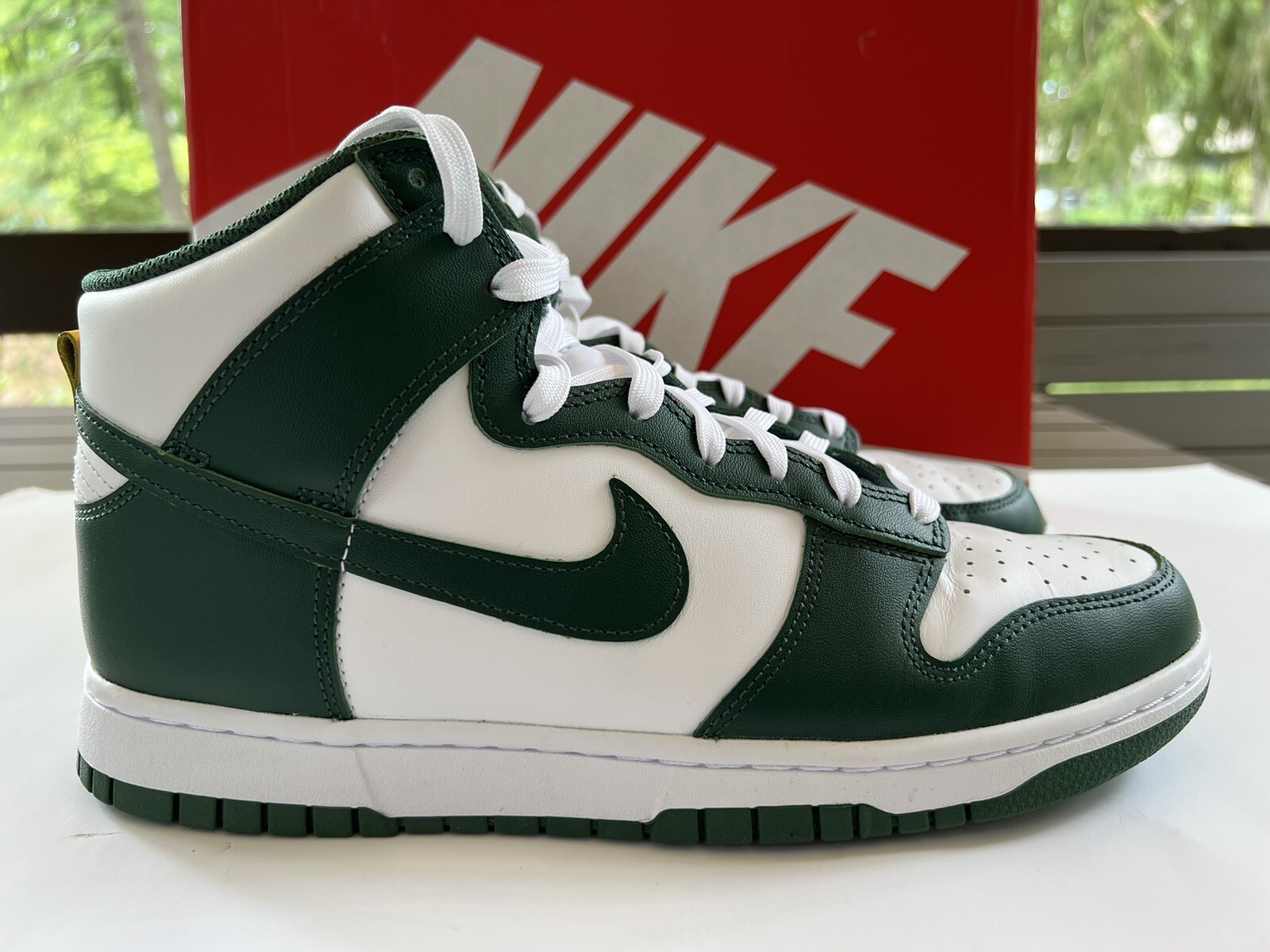 Nike Dunk Hi Retro Australia 10.5 - Gem