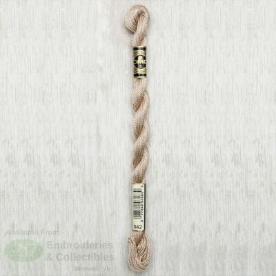 DMC Perle (Pearl) 5 Cotton Thread 25m Skein, #842 VERY LIGHT BEIGE ...