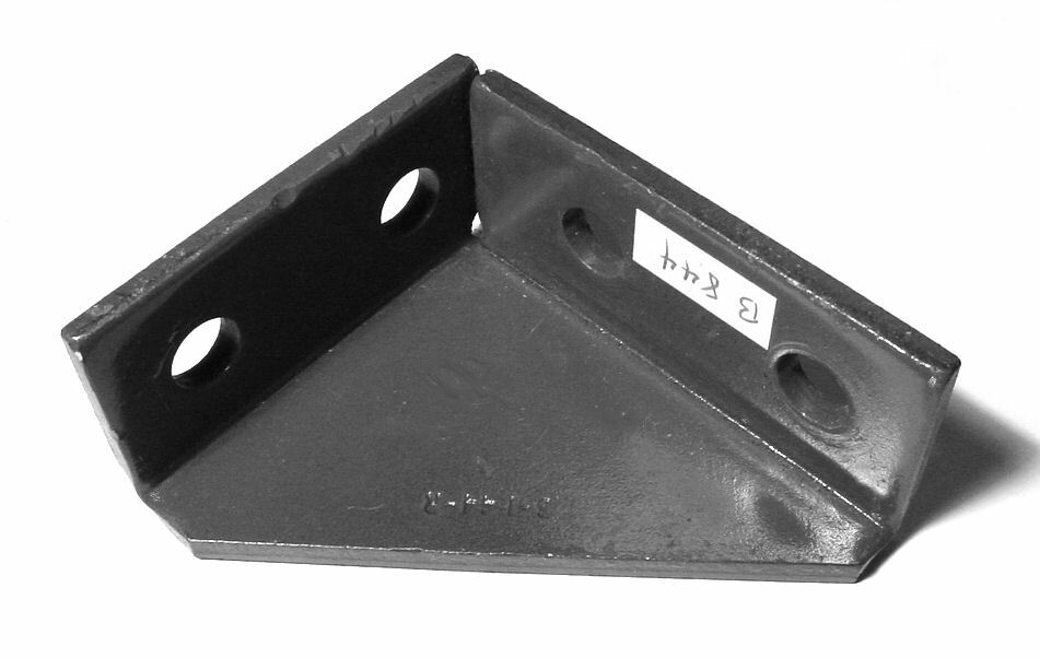 B-LINE CHANNEL HEAVY STEEL SHELF ANGLE BRACKET B144R B844 4X3.5" | eBay