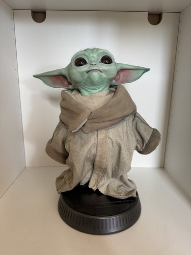 Sideshow Mandalorian The Child Baby Life Size Collectible Figure Grogu ...