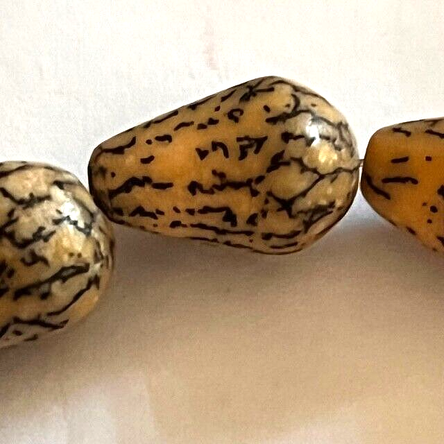 Teardrop shaped Natural Berry Nut beads, 32" strand, 54 pieces | eBay