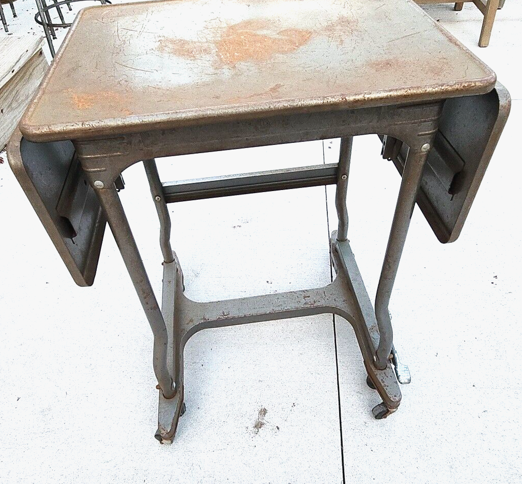 Vintage Metal Typing Table