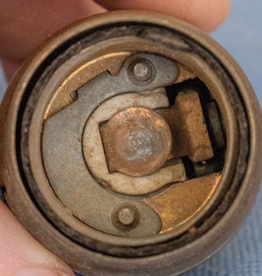 Two Vintage Antique Brass "Fat Boy" Paddle Turn-key Lamp Sockets Arrow ...