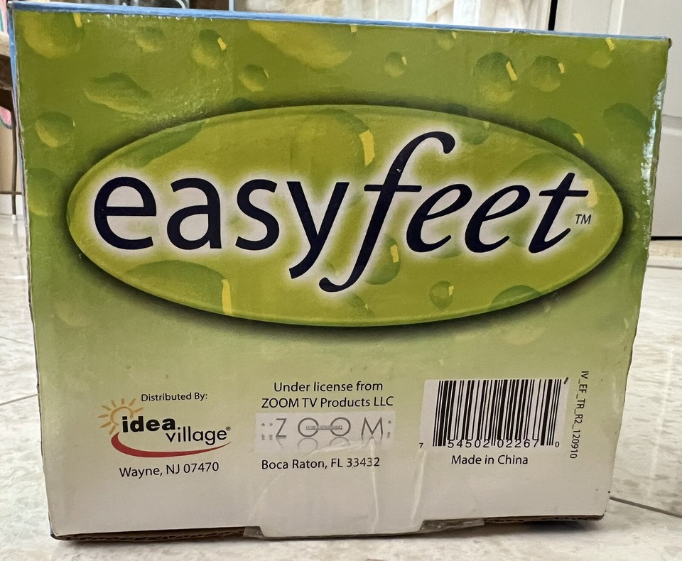 New Easyfeet No more bending to clean your feet Cleans Exfoliates and ...