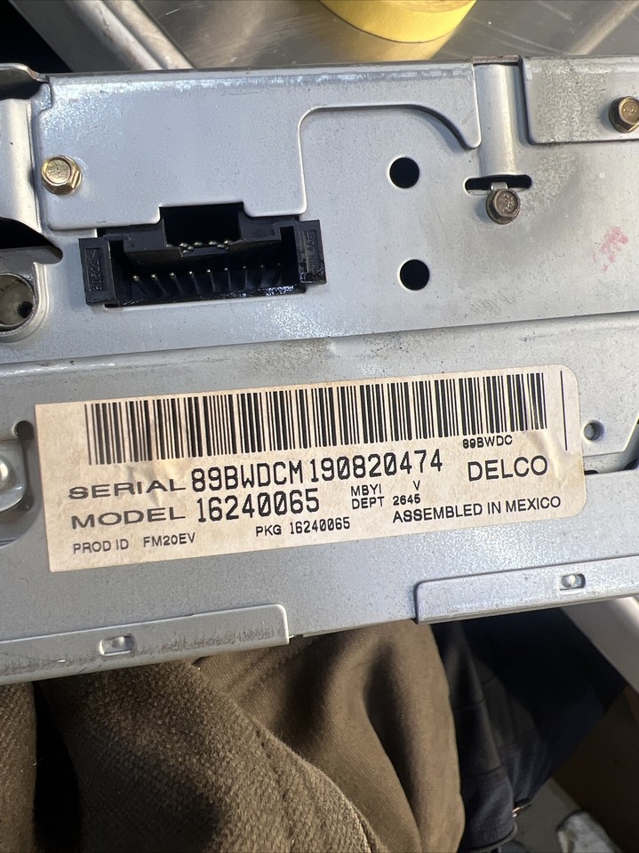 1994-1998 Chevrolet Chevy Truck Radio/stereo AM FM Auxiliary OEM | eBay