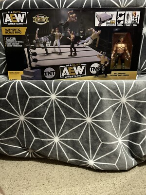AEW Jazwares All Elite Wrestling Authentic Scale Ring w Kenny Omega ...