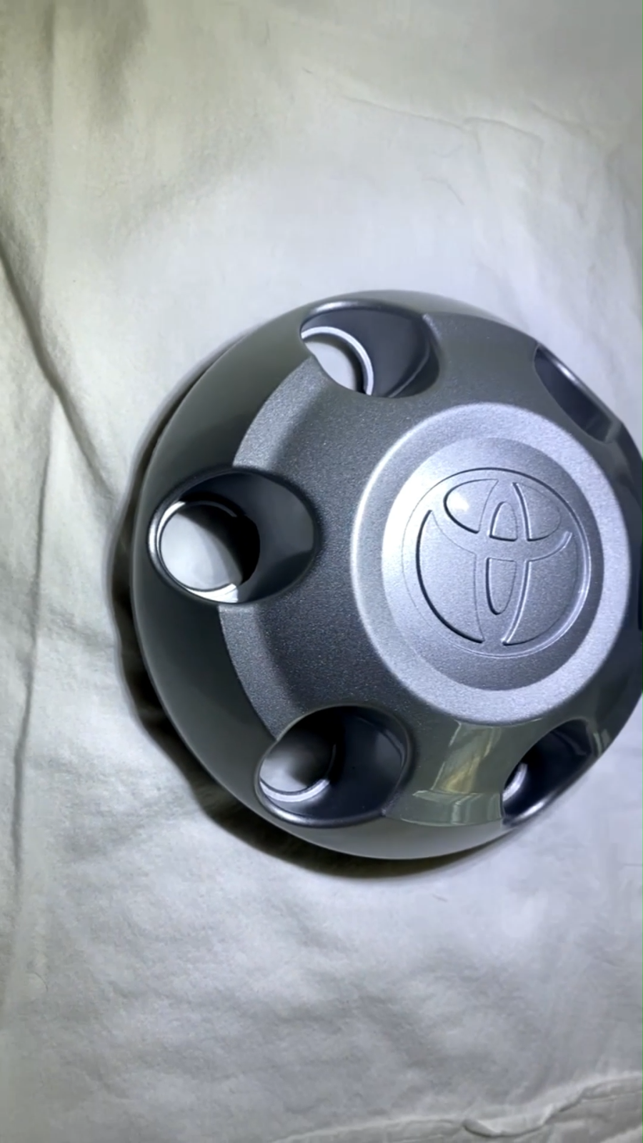 2005-2023 Toyota Tacoma Wheel Center Cap Hub Cover | 4260B-04010 | OE ...