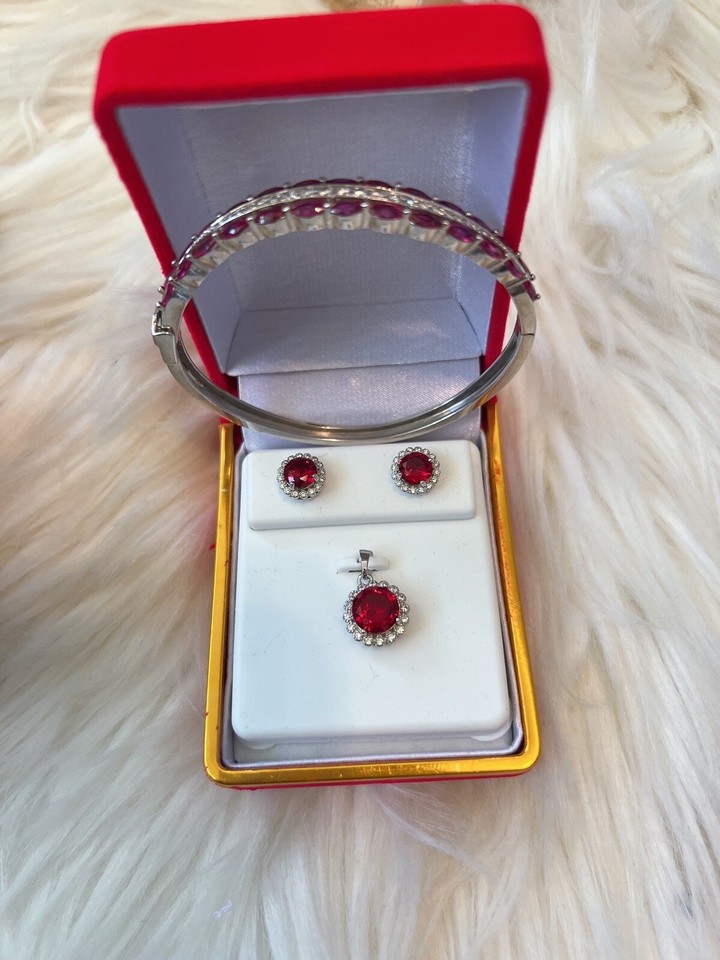 925 Sterling Silver Women's Jewelry Set - White, Gold Plated With Ruby ...