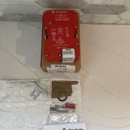 Surplus Allen Bradley 440G-T27121 / E Guard Locking Switch TLS-GD2 24V ...