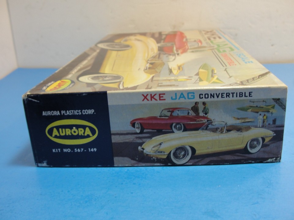 XKE Jag Convertible Aurora 1:25 Model Kit # 567-200 Professional Built ...