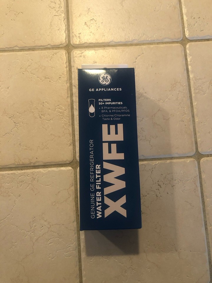 GE XWFE Refrigerator Water Filter - White OEM original without Chip ...