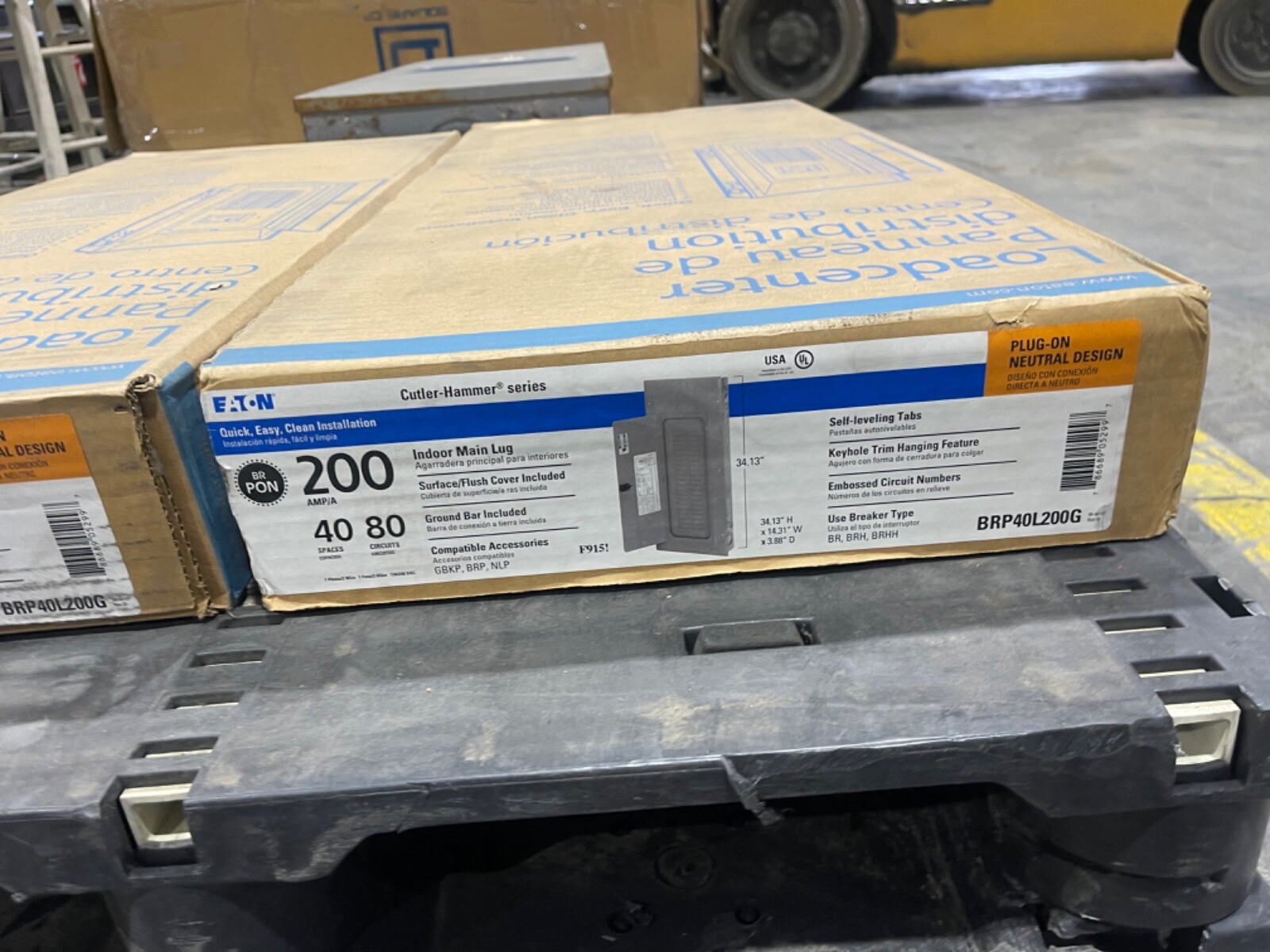 EATON 200 AMP MLO BREAKER 80 40 SPACE 240V/120V PANELBOARD LOAD CENTER ...