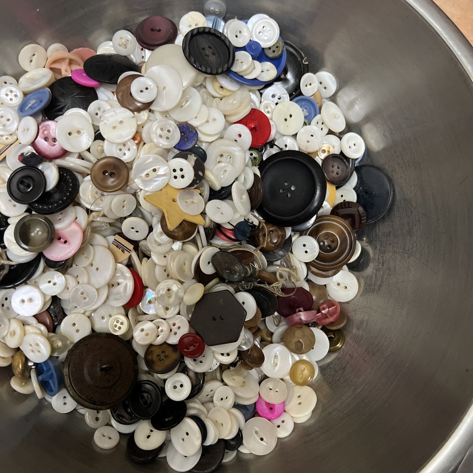 VINTAGE MIXED LOT COLLECTION OF OLD BUTTONS 12 Lbs | eBay