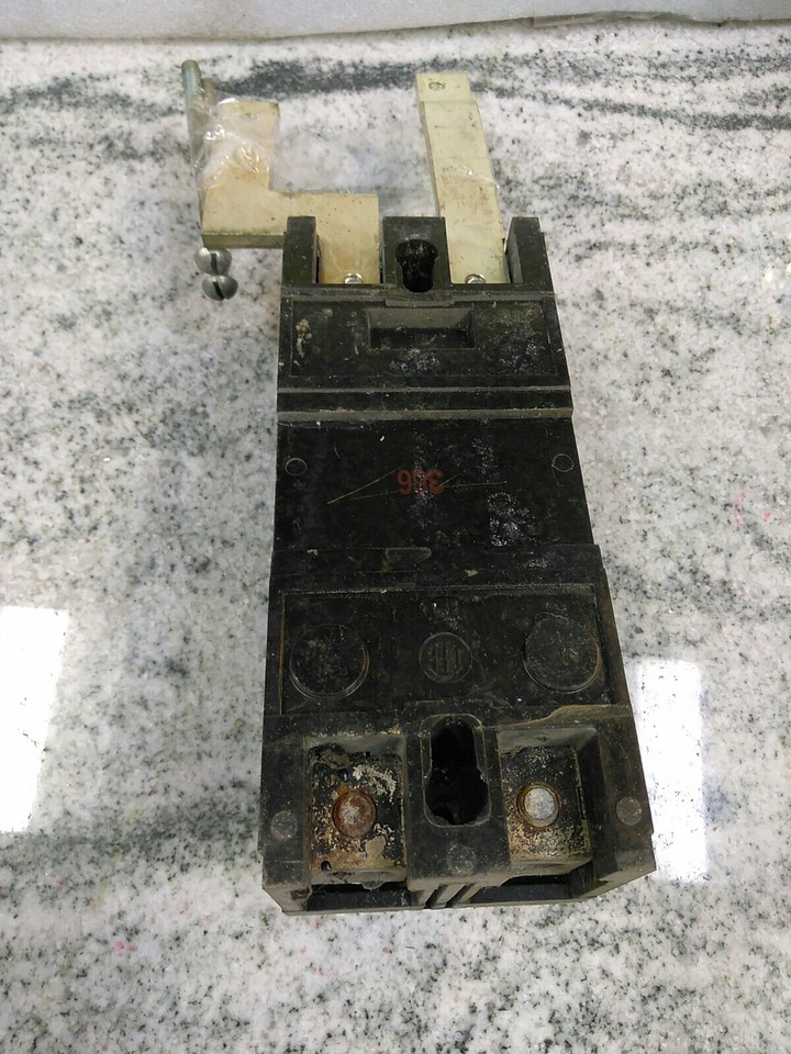 SIEMENS QJ2-B150 2 Pole 150 Amp 240VAC 150A Main Line Load Lugs W/ KITS ...