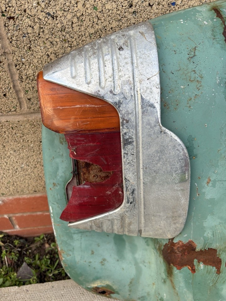 Vauxhall E Series Velox Or Cresta Rear Off Side Wing Including Rr Light ...