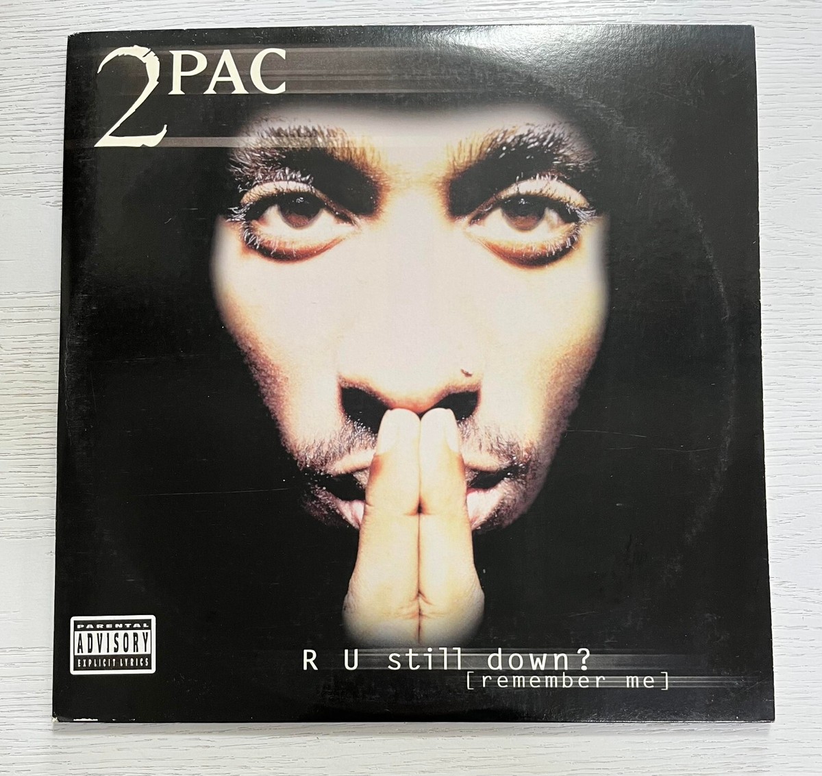 Tupac Ru Toujours En Bas FREAK'S STORE Drops 2Pac 'R U Still Down?