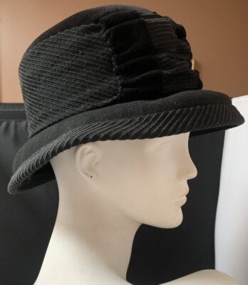 Whittall & Shon Black Cloche Hat with Black Velvet And Cloth Trim | eBay