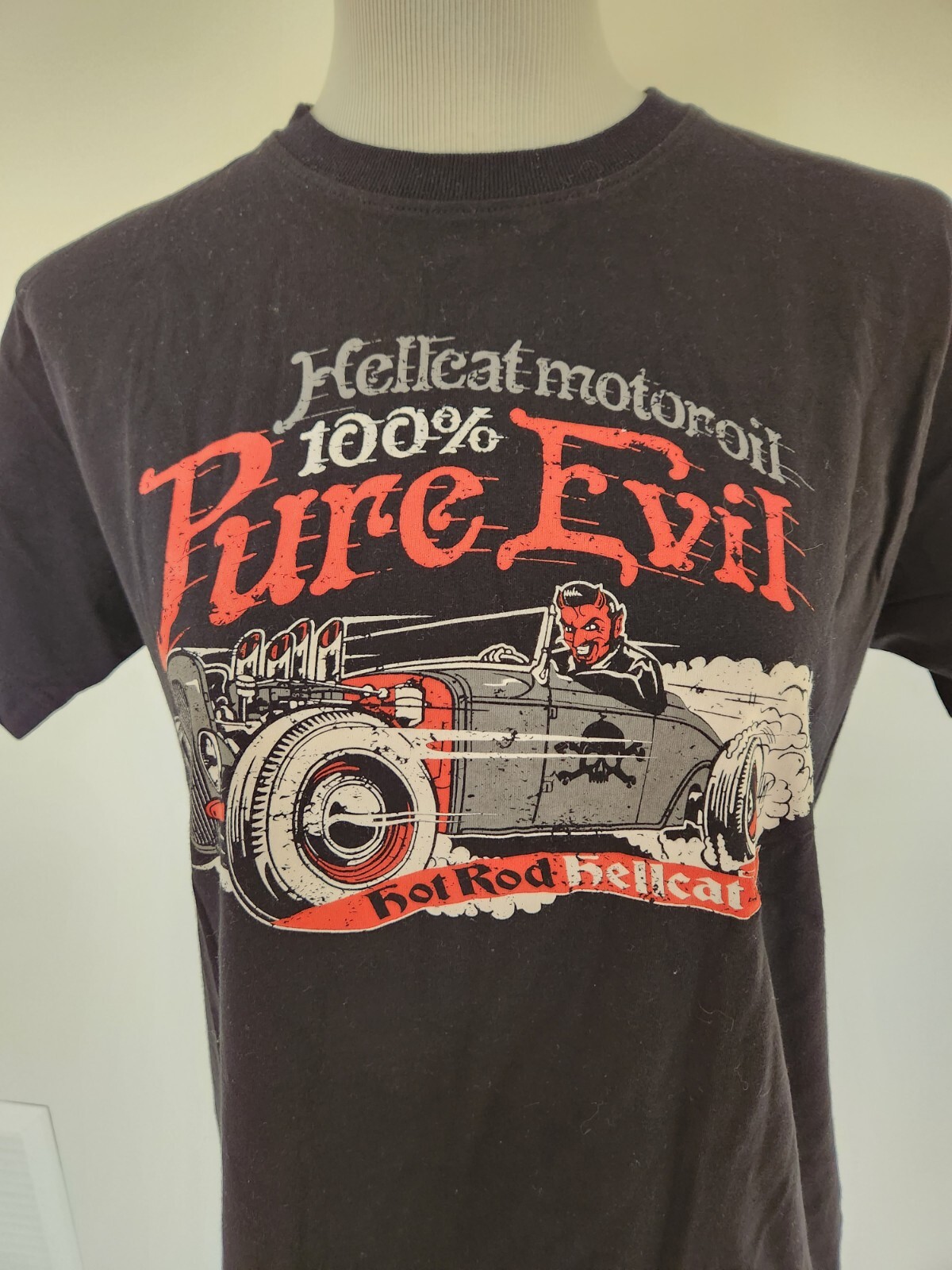 Hotrod Hellcat Motor Oil Pure Evil Mens Black TShirt Size S BNWT | eBay ...