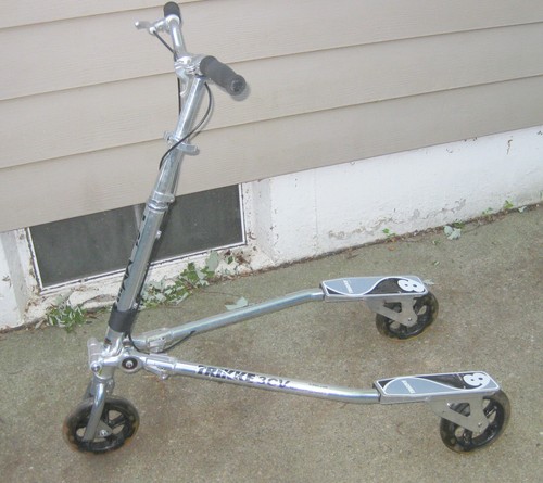 TRIKKE T8 3CV 3 WHEEL ADULT WHEEL CARVING SCOOTER FOLDABLE - SHIPS FREE ...