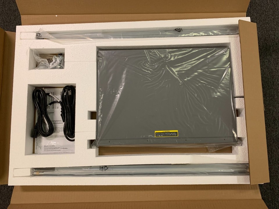 R6V47A 871346-002 HPE SN6600B 32Gb 48/24 16Gb SW SFP+ Fibre Channel ...