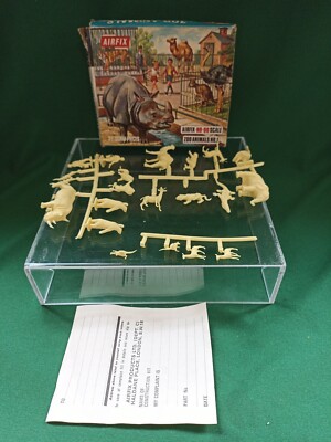 VTG AIRFIX ZOO ANIMALS NO.1 - HO-00 BLUE BOX IN SPRUE 21 PIECES ENGLAND ...