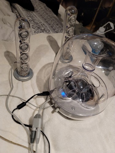 Harmon / Kardon Soundsticks II Subwoofer with 2 Speakers | eBay