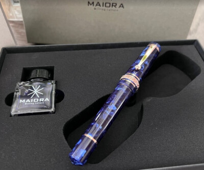 MAIORA ALPHA CAPRI PALLADIUM & GOLD TRIM 14k NIB FOUNTAIN PEN .. | eBay