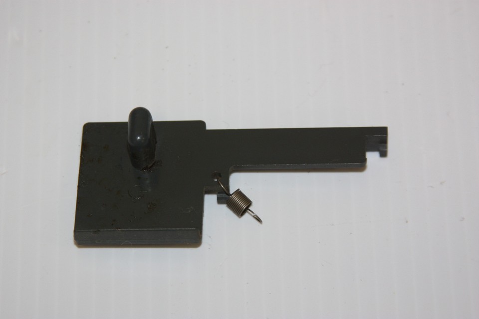 LATCH BUTTON & SPRING MTP6P-POSIFLEX JIVA 15" TP-5800 5815 5700 TOUCH ...