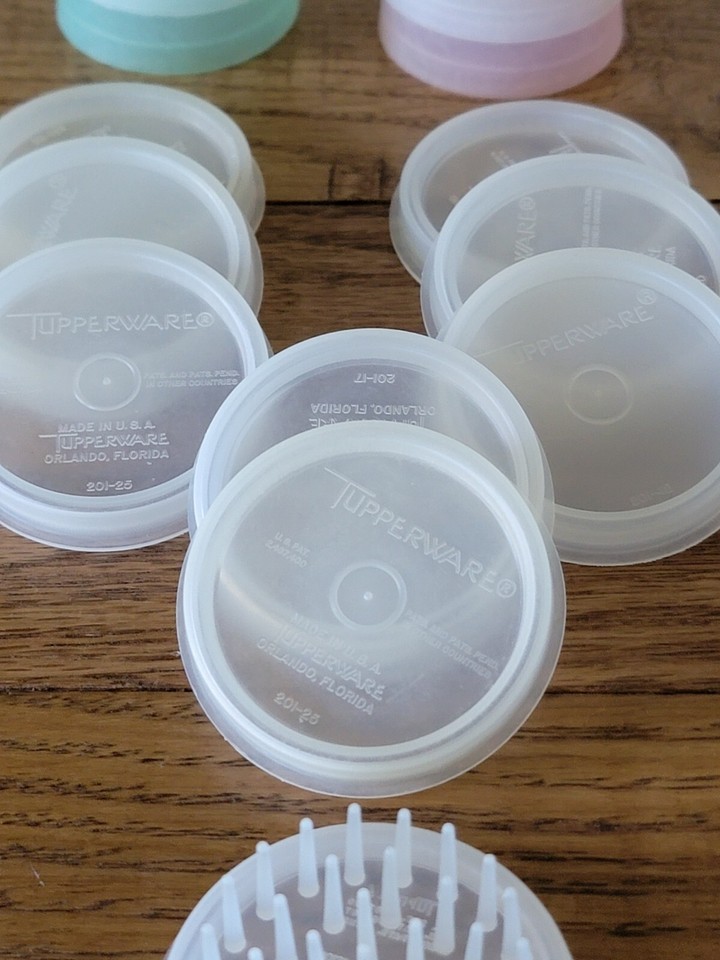 Vintage Tupperware Midgets SET OF 6 with Extra Lids And Shampoo Lid ...