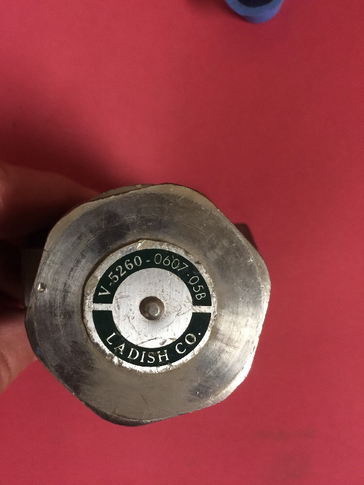 1/2 Inch Check Valve Stainless Steel Threaded Ladish 200 Psi Unused ...