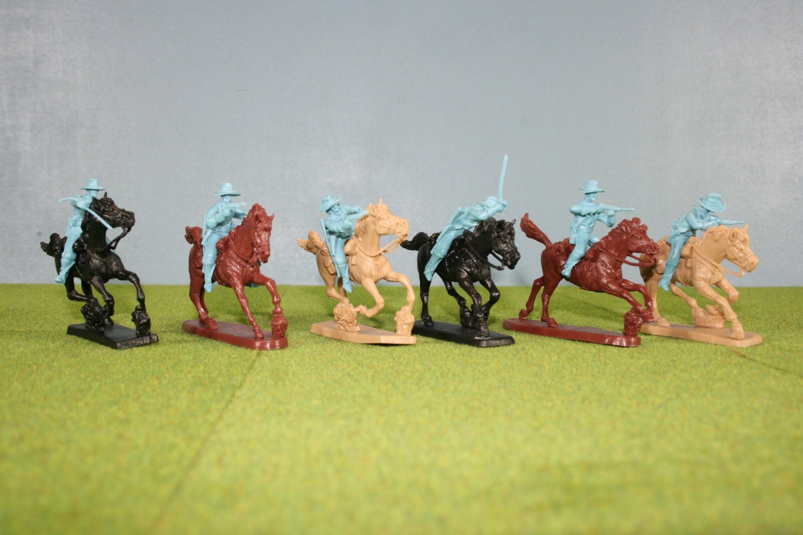 Paragon Scenics & Minitures Set 3 Mounted U.S. Cavalry 1/32 Scale | eBay