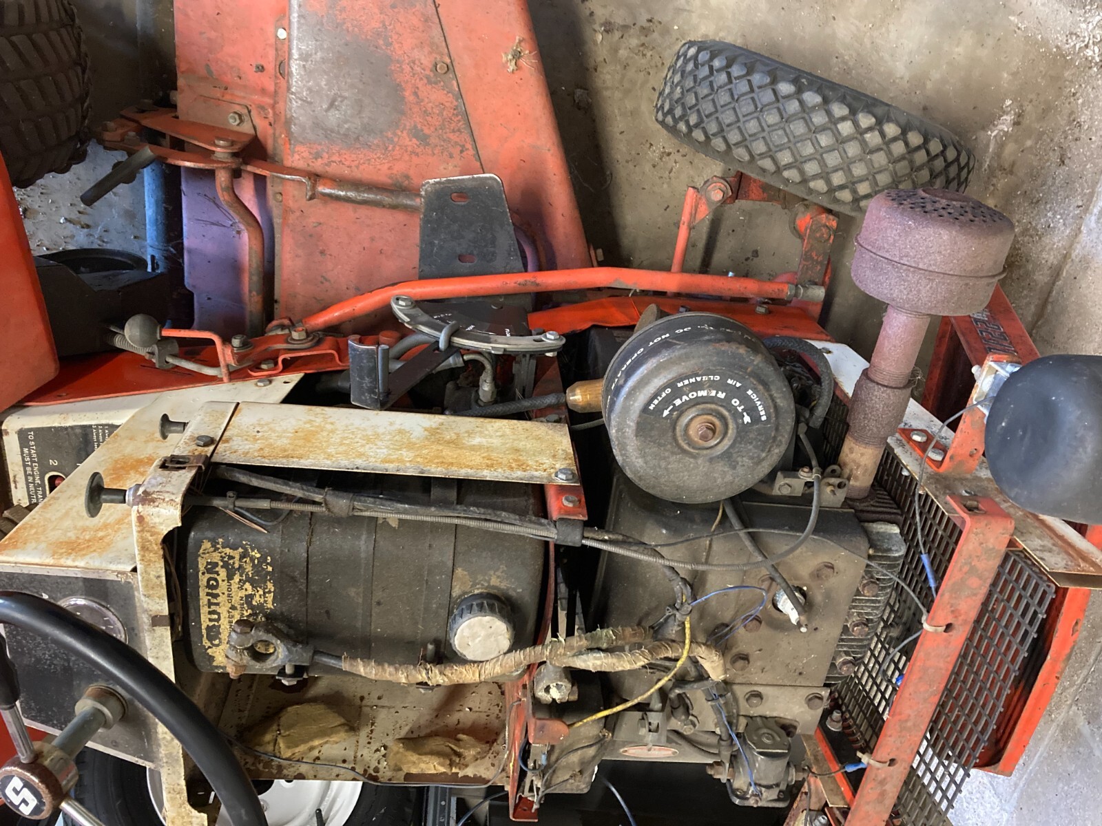 2 Simplicity Tractors Model 3012 and Model 2210 with Extras | eBay