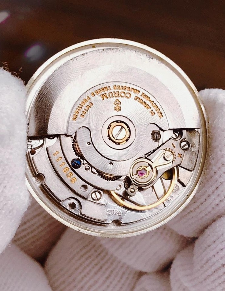 Authentic 1970s CORUM 21 Jewels AUTOMATIC ETA 2824 Men's Wrist Watch ...