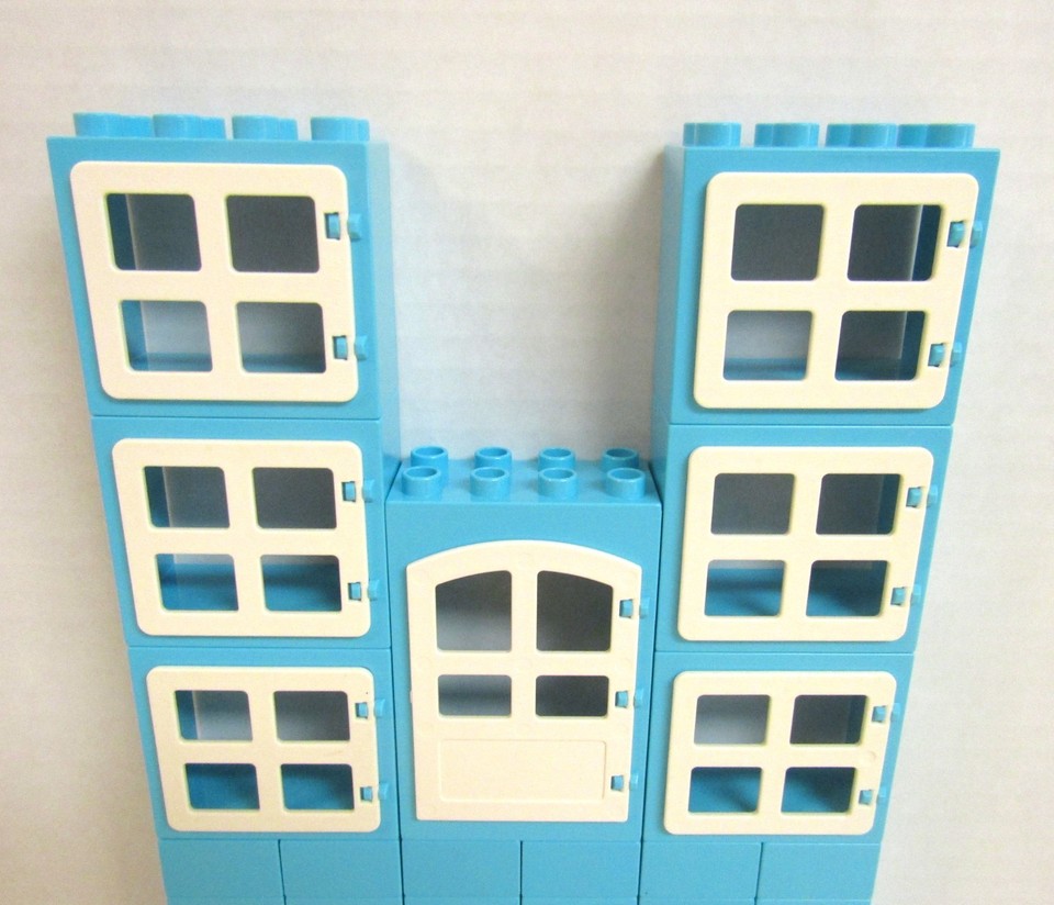 Lego DUPLO House Castle 60 Azure Aqua Blue 2x2 Bricks with Door & 6 ...