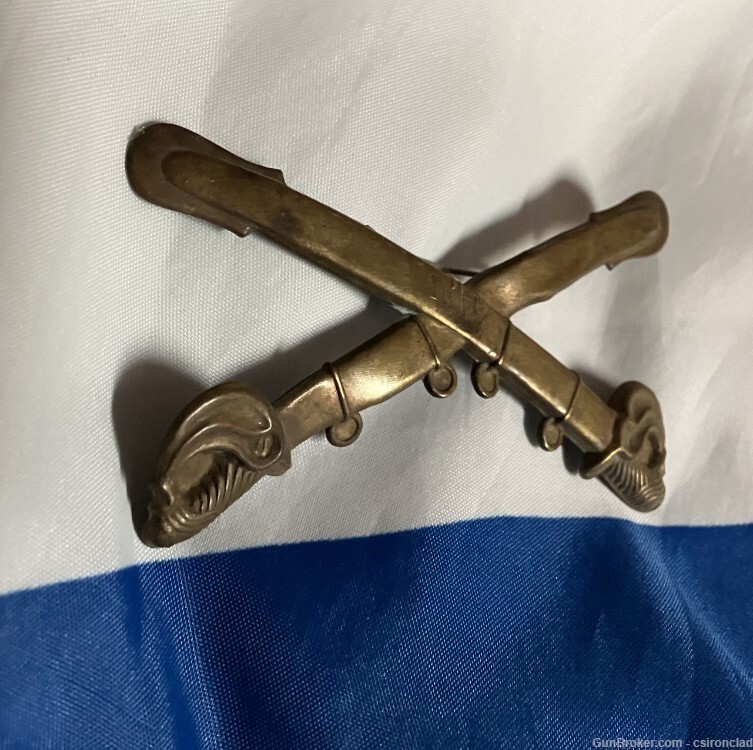 US Cavalry Crossed Sabers (Swords) hat pin insignia, Civil War original ...