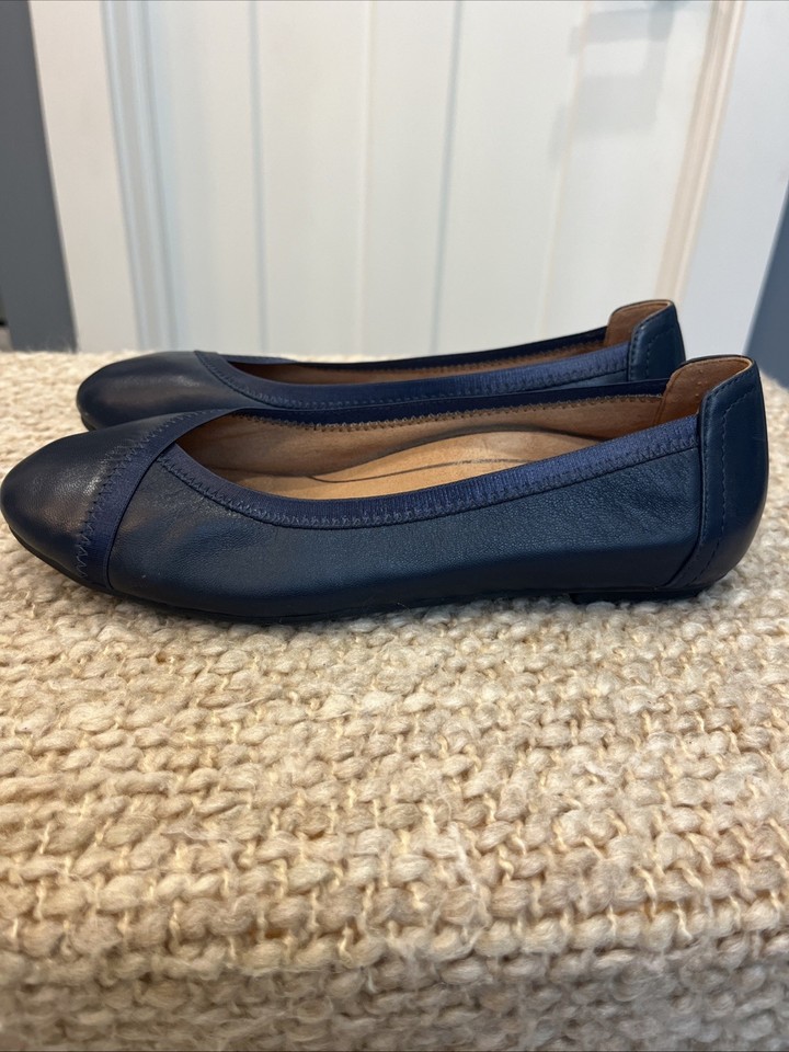 Vionic Caroll Navy Leather Ballet Flats Women's Size 7 Classic Comfort Preppy | eBay