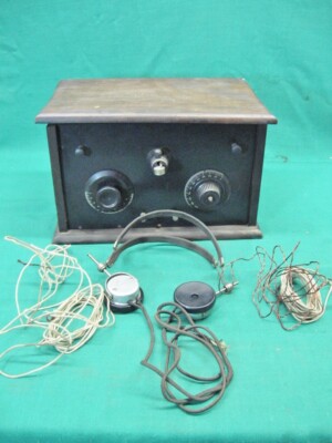 Antique 1920's Crystal Radio Tuner + Meteor 2000 Headphones Wood ...