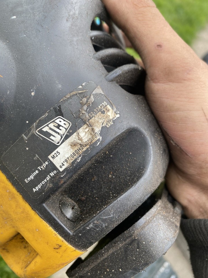 JCB M25 Strimmer Breaking For Parts - Message | eBay UK