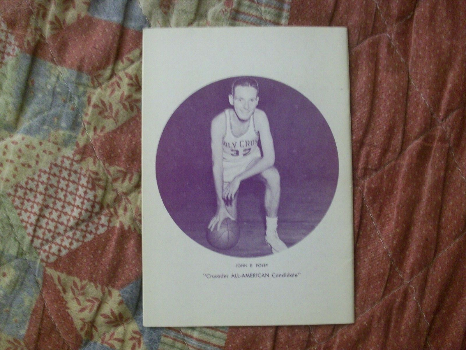 1960-61 HOLY CROSS BASKETBALL MEDIA GUIDE Yearbook 1961 ROY LEENIG ...