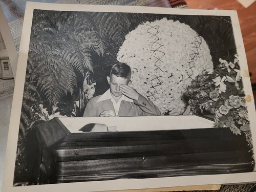 BABE RUTH DEATH YANKEE STADIUM 1948 MLB BASEBALL CROWD AND CASKET ...