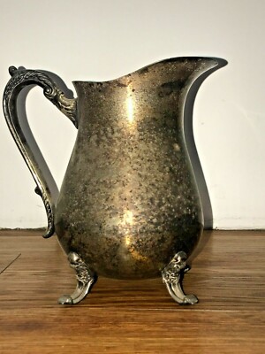 Pitchers & Jugs - Kent Silversmiths