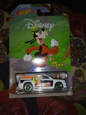 New Disney Limited Edition Goofy Fandango Hot Wheel Car. No.3 of 8 in ...